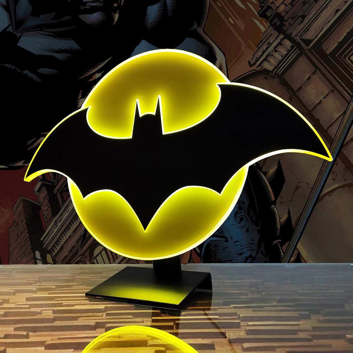 Lámpara Batman con Halo Luminiscente 3D – BATMAN STORE MÉXICO